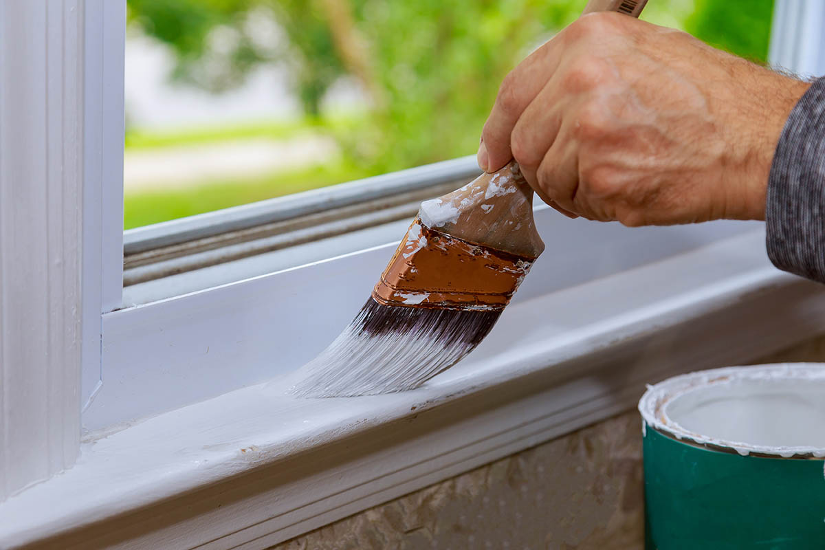 How to Paint Exterior Window Trim — Master Seal | MD